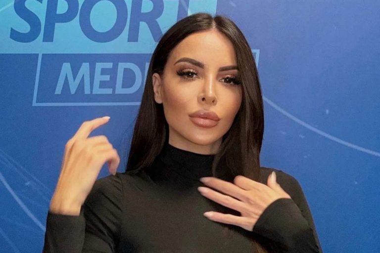 Maria Luisa Jacobelli da impazzire: scatto esplosivo ...